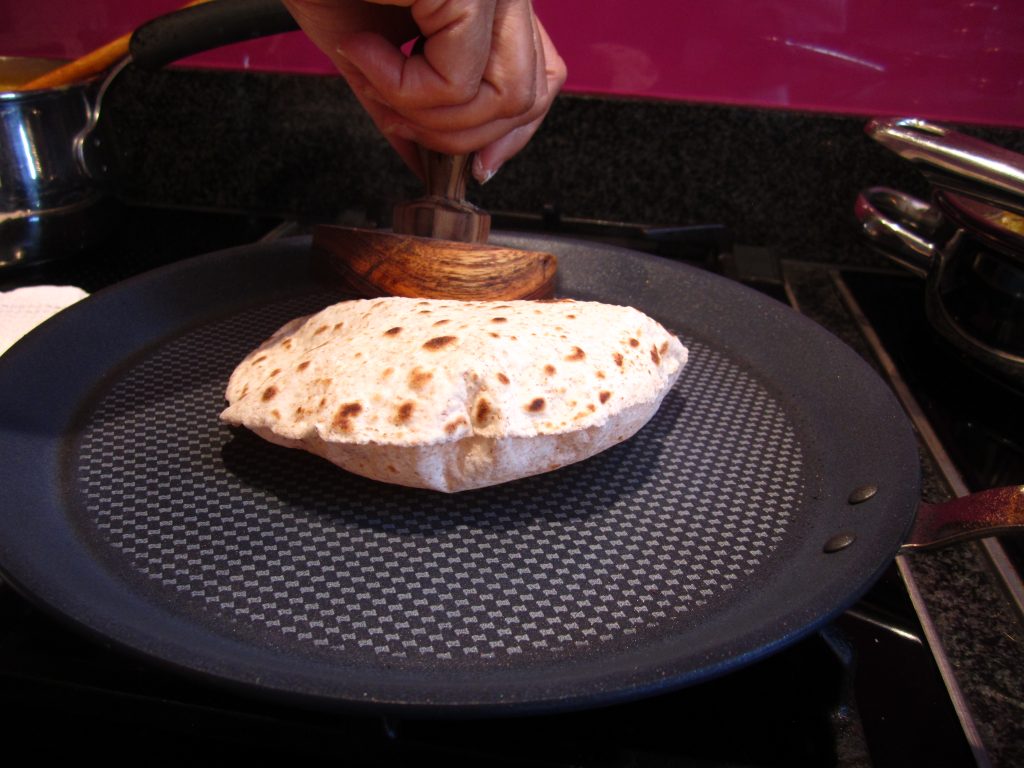 How to make Rotli (Chapati) – Nanimas
