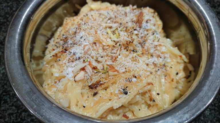 Mithi Sev (Sweet Vermicelli Dessert) – Nanimas